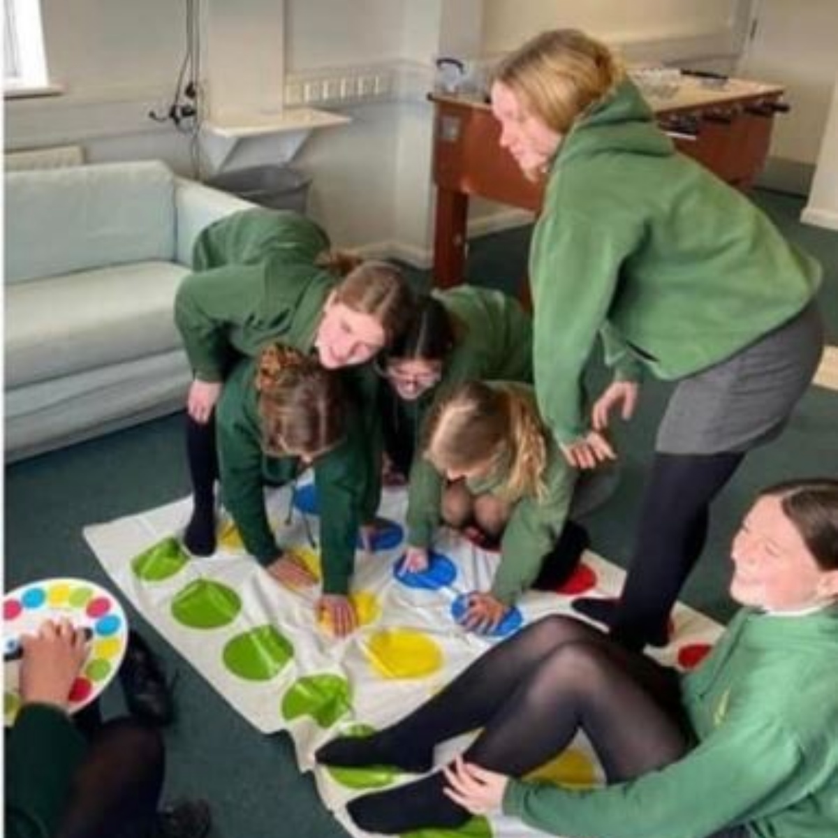 Gordon's School - connecting with twister