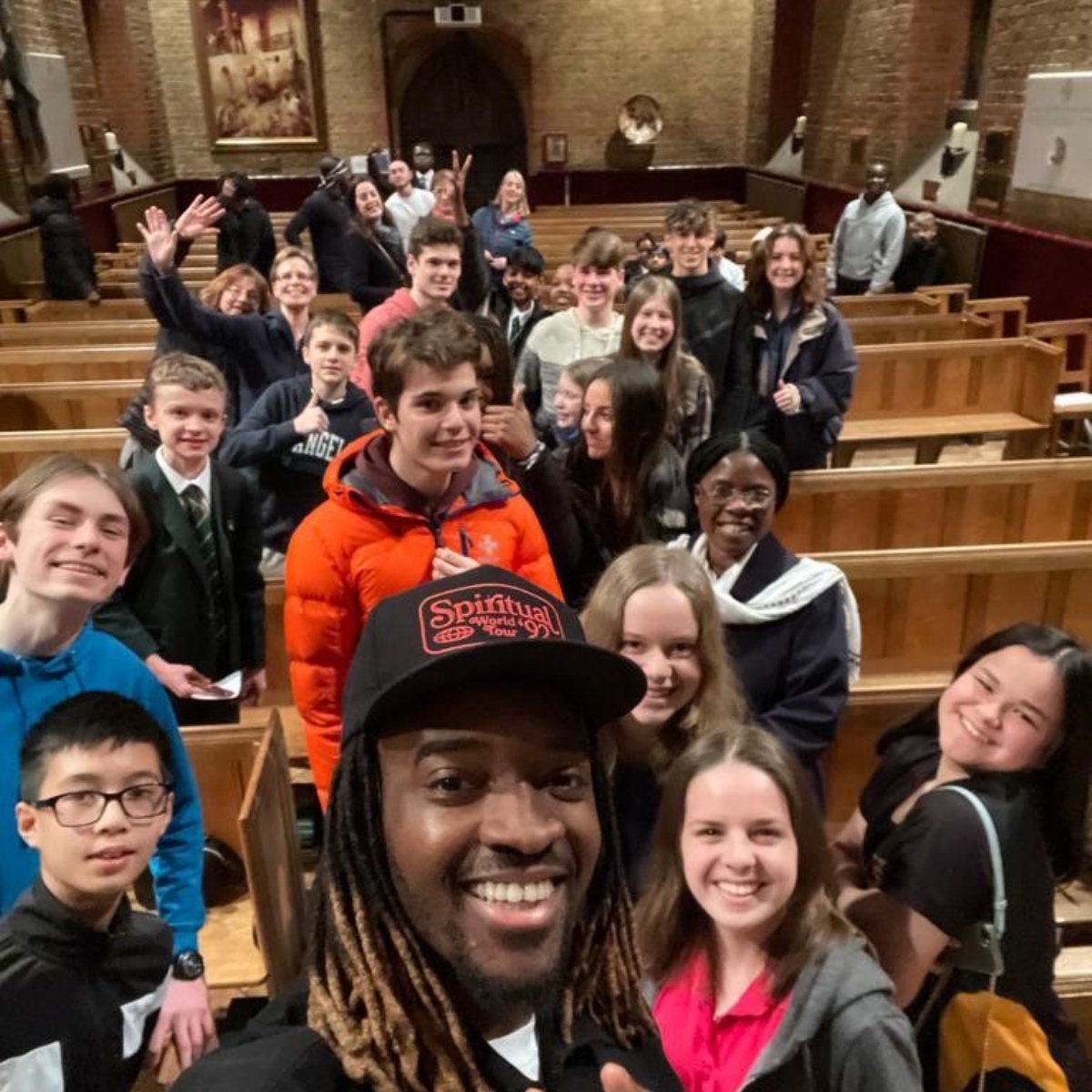 Gordon's School - Evening with Guvna B